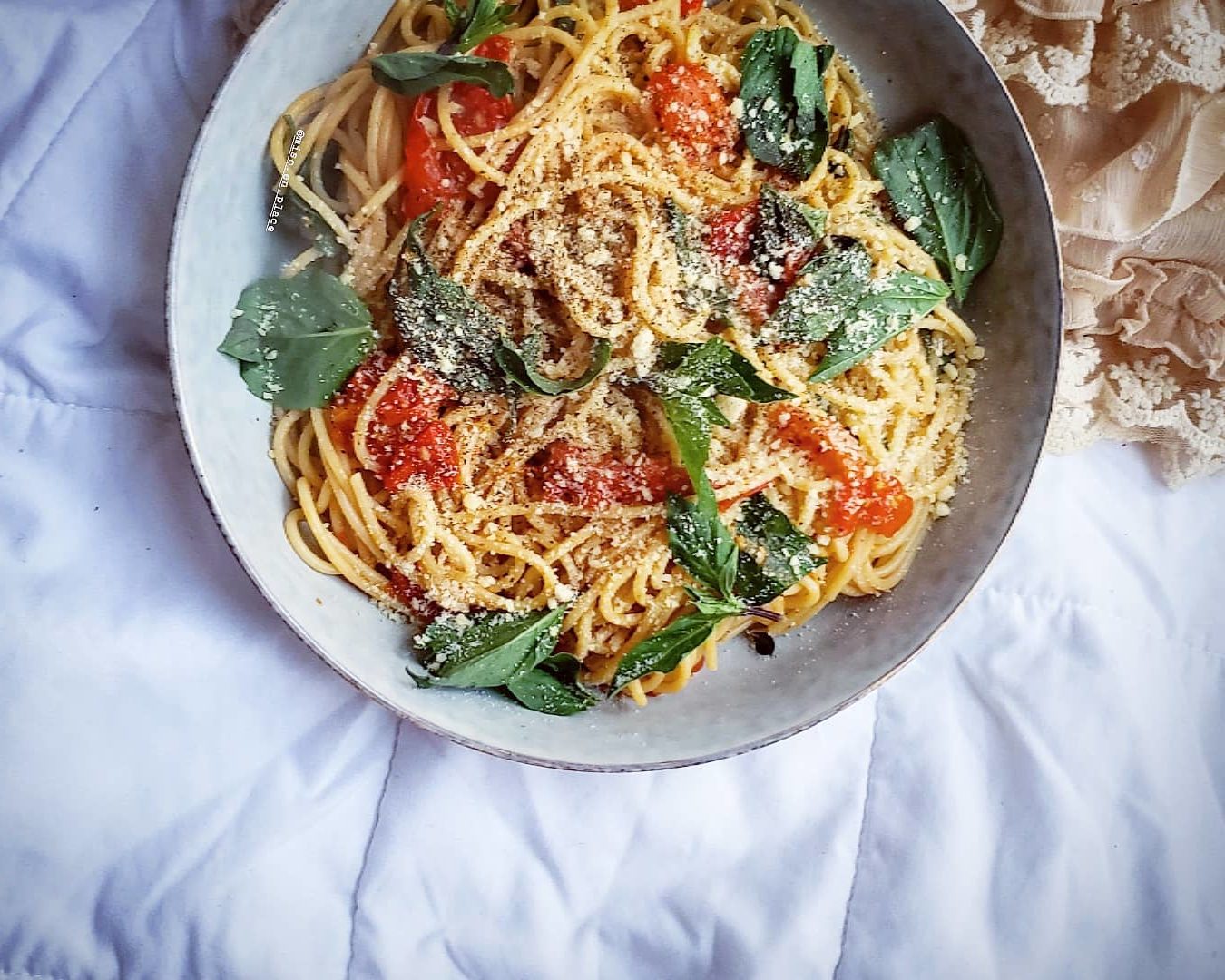 This Pasta Pomodoro Recipe Will Make You Feel Like An Italian Chef ...